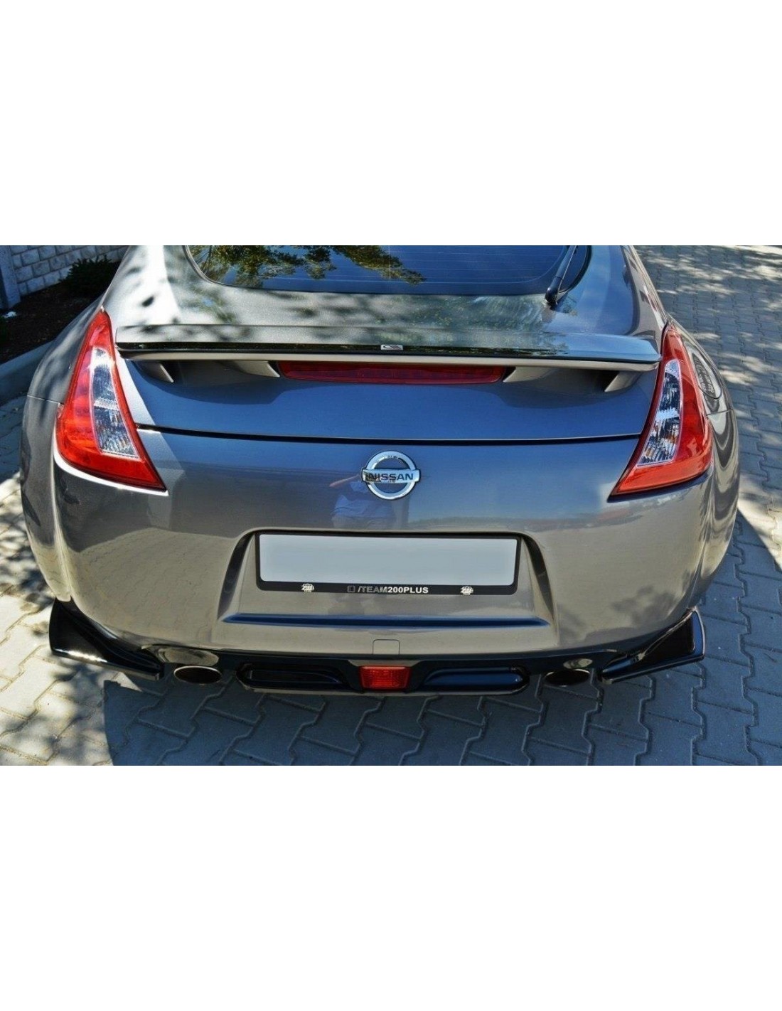 Lip trasero central Nissan 370Z