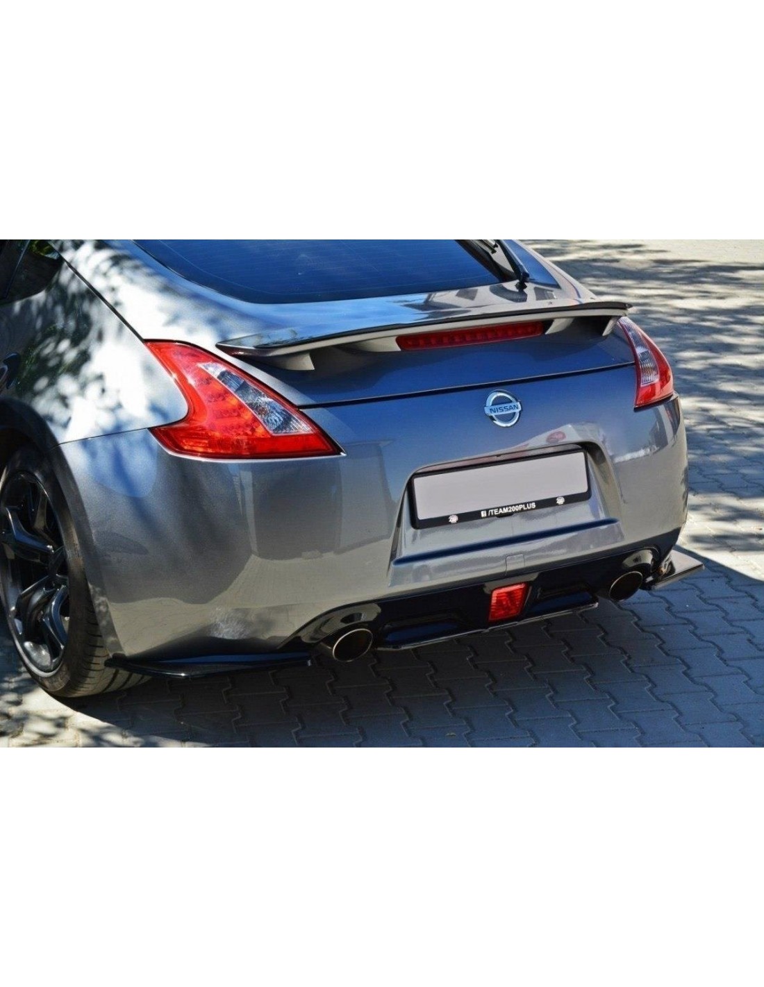 Lip trasero central Nissan 370Z