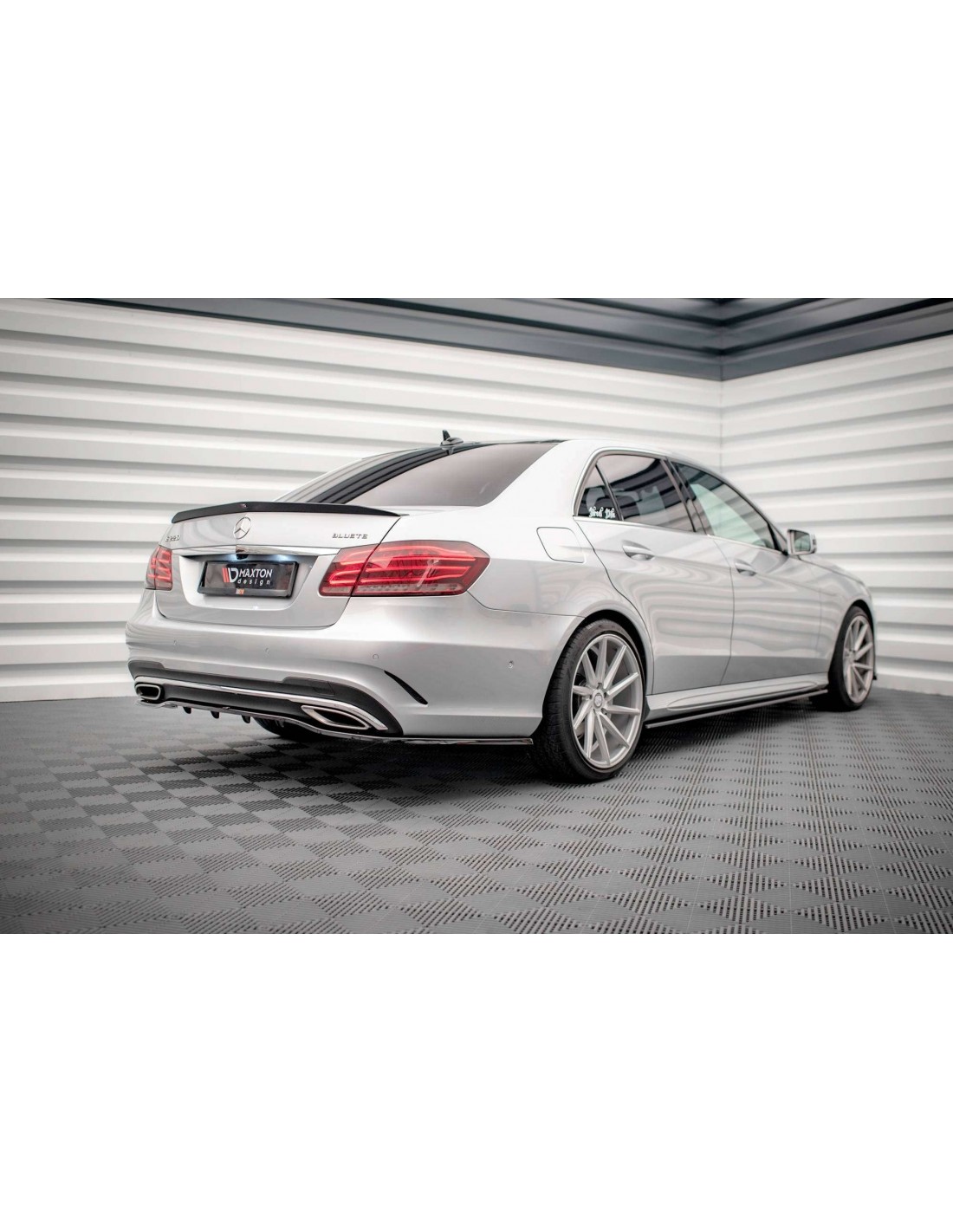 Lip trasero Mercedes-Benz Clase E W212 (AMG Line)(Facelift)